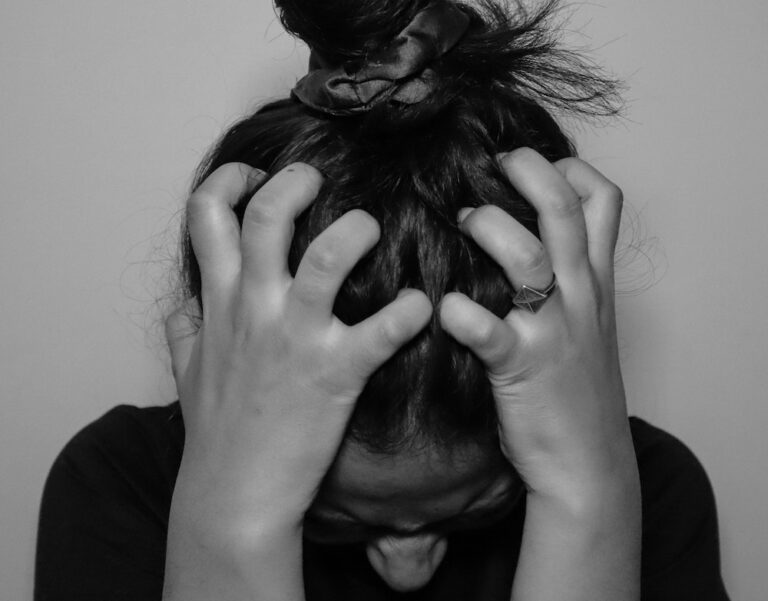 Megalophobia - What Is This Fear And How Does It Happen?