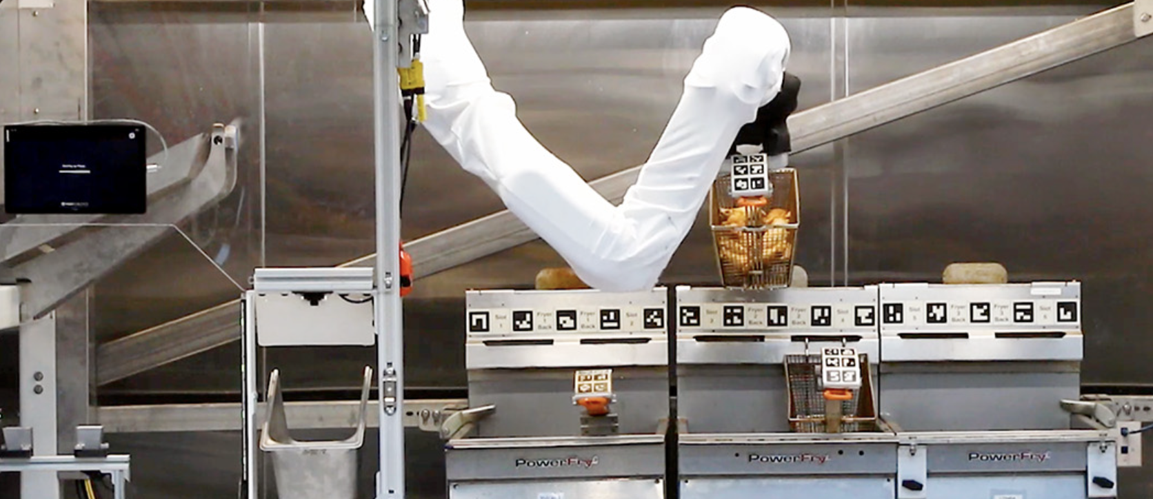 Flippy, Sippy, And Chippy Robots Now Serving At A Fast-Food Restaurant ...