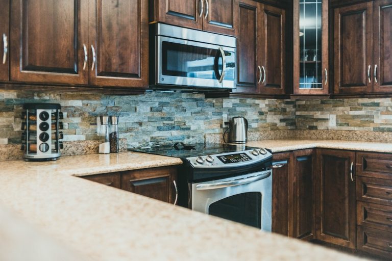 The Best Degreaser For Kitchen Cabinets